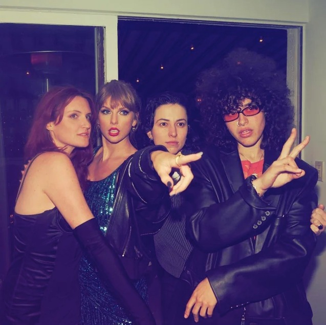 'The Eras Tour' de Taylor Swift: ¿Qué mujeres la acompañan? - Sopitas USA