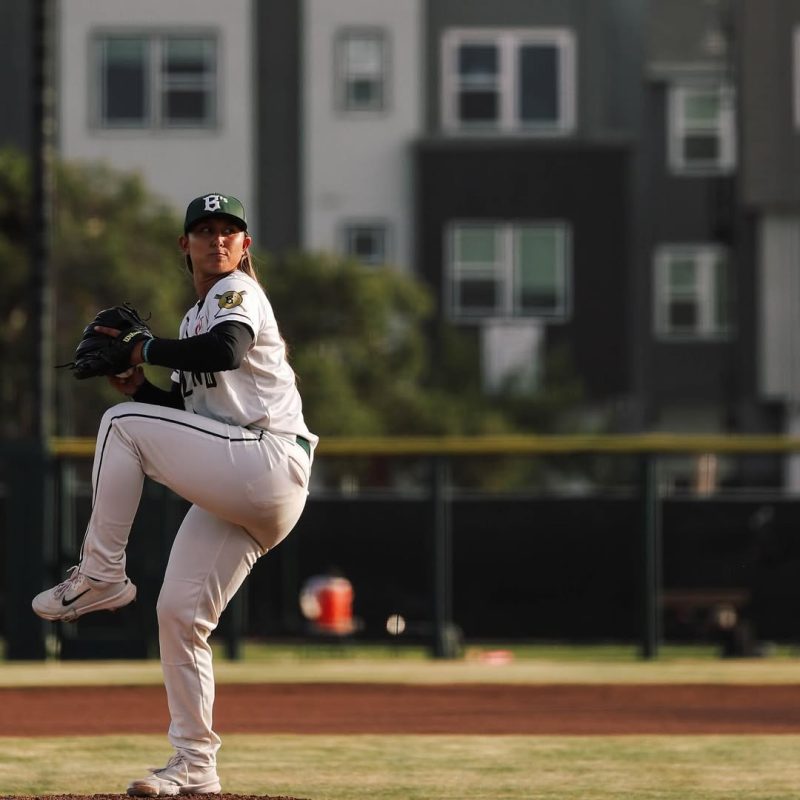Kelsie Whitmore: ¿La primera mujer que jugará en la LMB? - Sopitas USA
